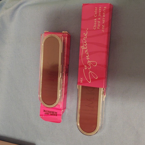 Mary Kay | Makeup | Eggplant Signature Mary Kay Cheek Color Set Of 2 ...